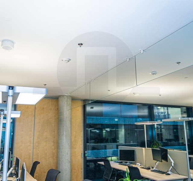 SMOKEbarrier SG | Glass static barriers | AVAPS EN